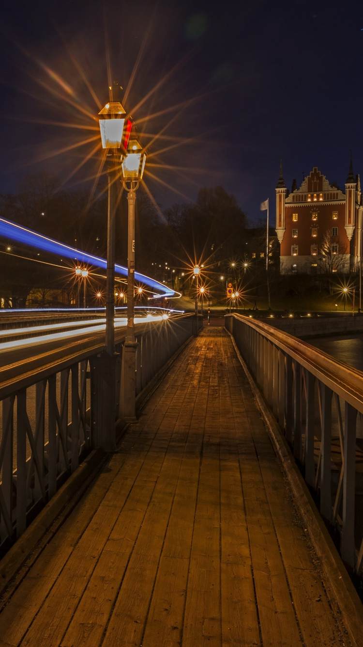 Reflection, Water, Light, Building, Infrastructure Wallpaper for IPhone ...