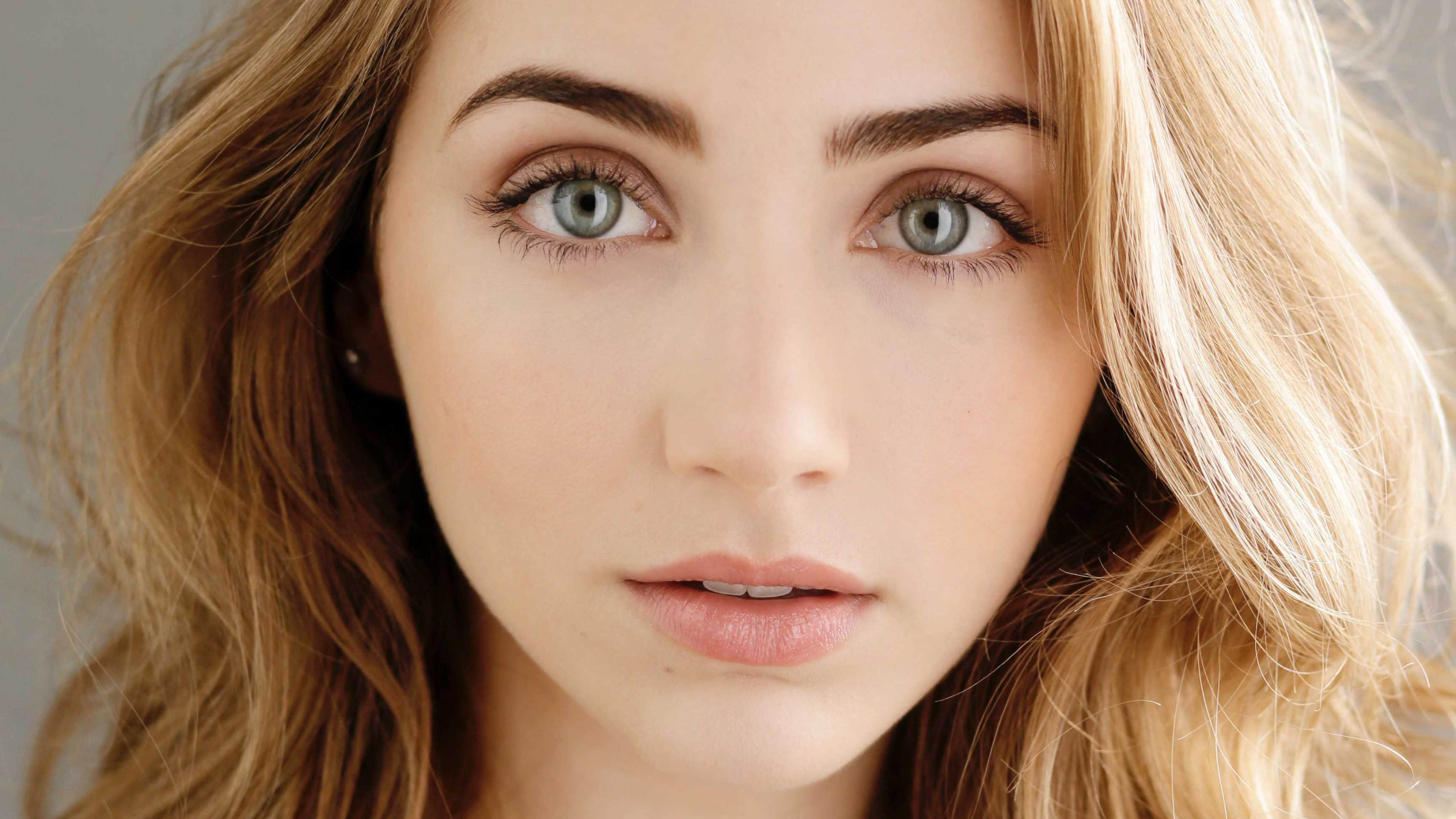 Wallpaper Emily Rudd, Fear Street 2, Model, Actor, Face, Background ...