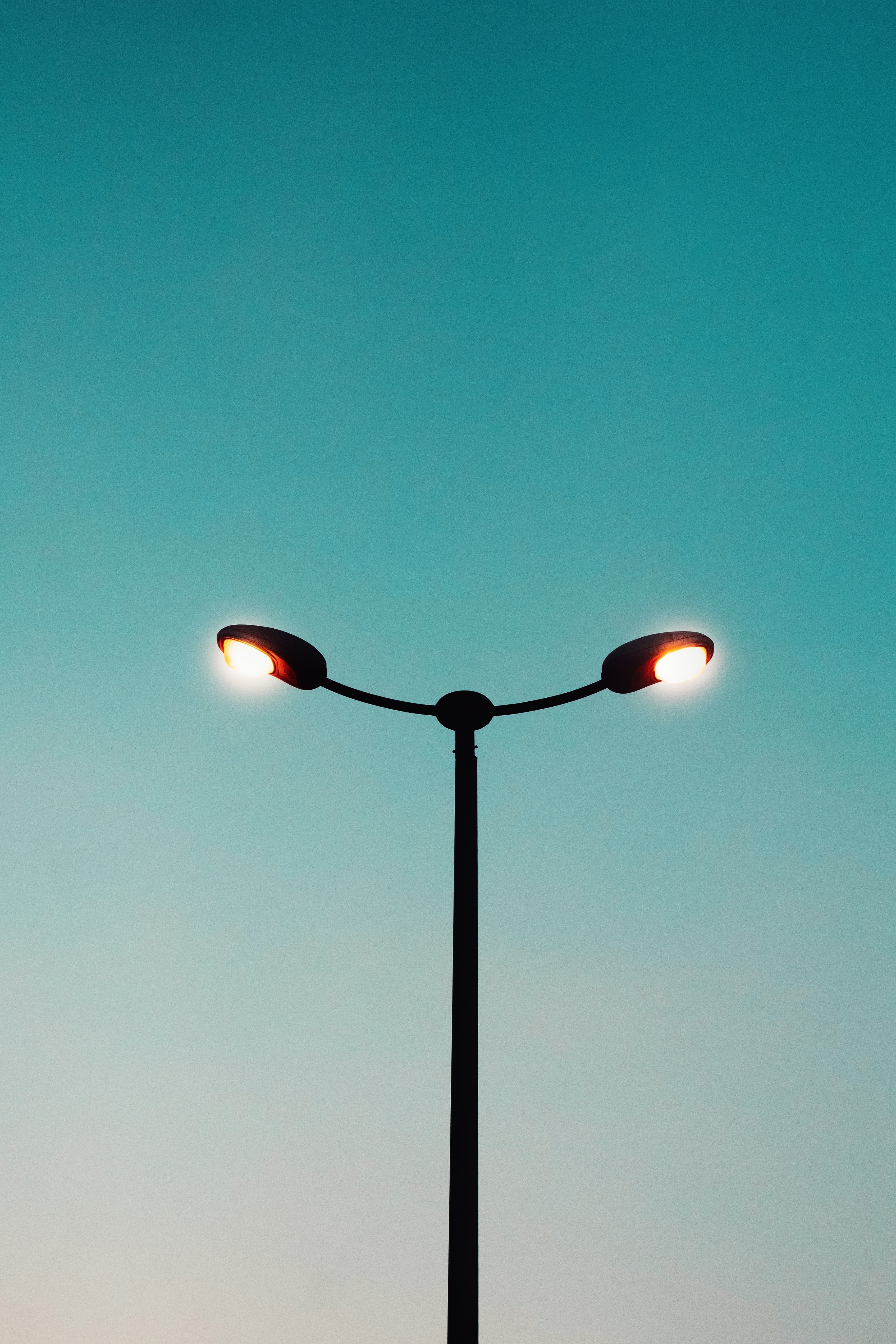 Wallpaper Black and Red Street Light During Night Time, Background ...
