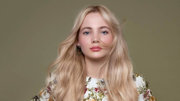 Wallpaper Freya Allan, The Witcher, Netflix, Actor, Ciri, Background ...