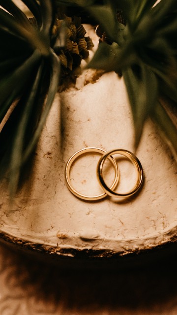wedding ring wallpaper iphone